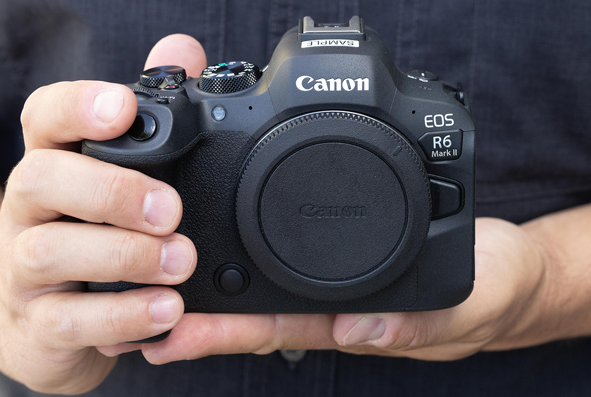 Canon_EOS_R6_II_front - Sanal Sergi