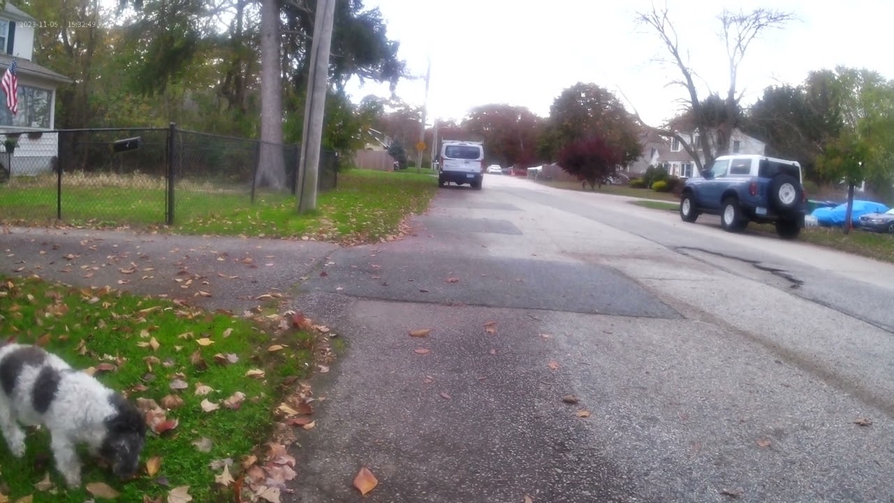 Video Küçük Resmi: Pergear 5K 50 MP Action Camera on a Rollator - 2 ...
